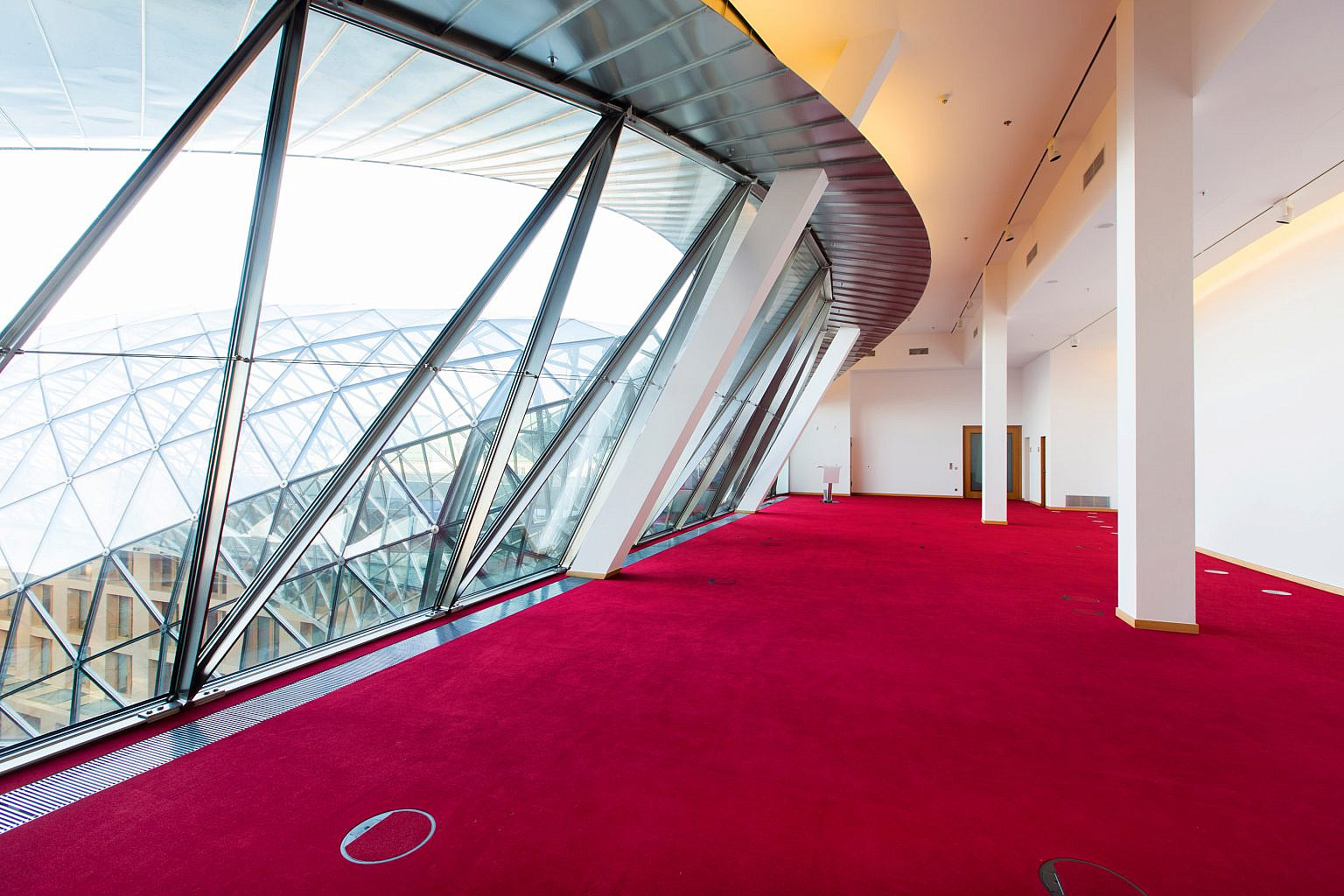 die Sky Lobby & Lounges - AXICA