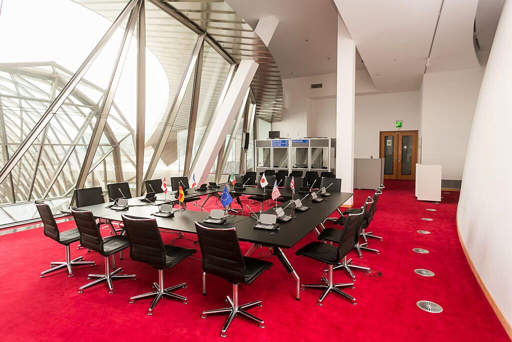 die Sky Lobby & Lounges - AXICA