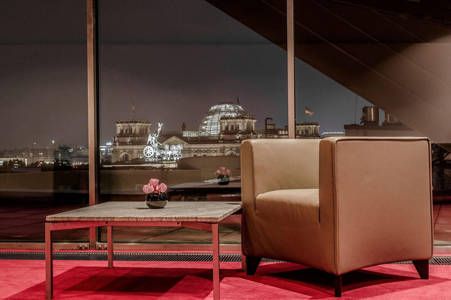 the Sky Lobby & Lounges - AXICA